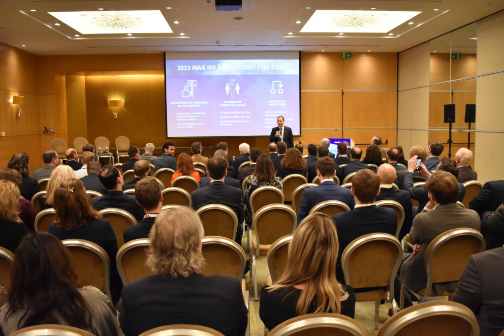 full room - EBAA - European Business Aviation Association